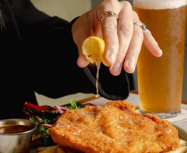 Eat & Drink at Darling Pavilion – Mediterranean Food & Cocktails